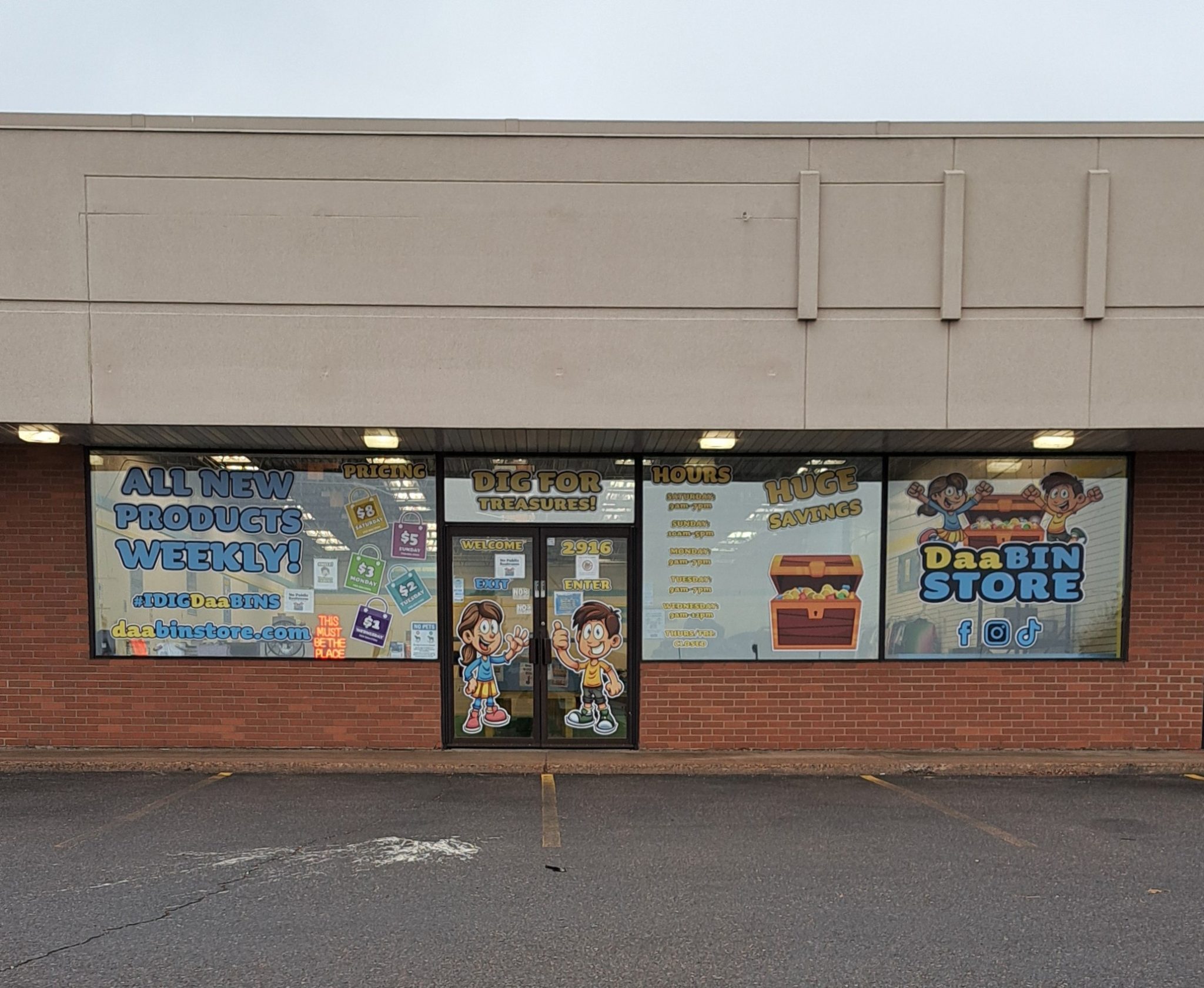 Eau Claire DaaBIN STORE - Eau Claire's Leading Bin Store